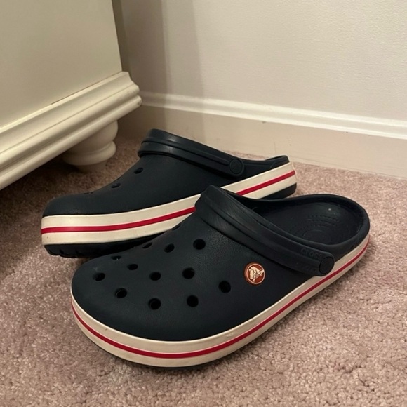 CROCS | Shoes | Crocs Kids Dark Blue Slippers With Red Accent | Poshmark